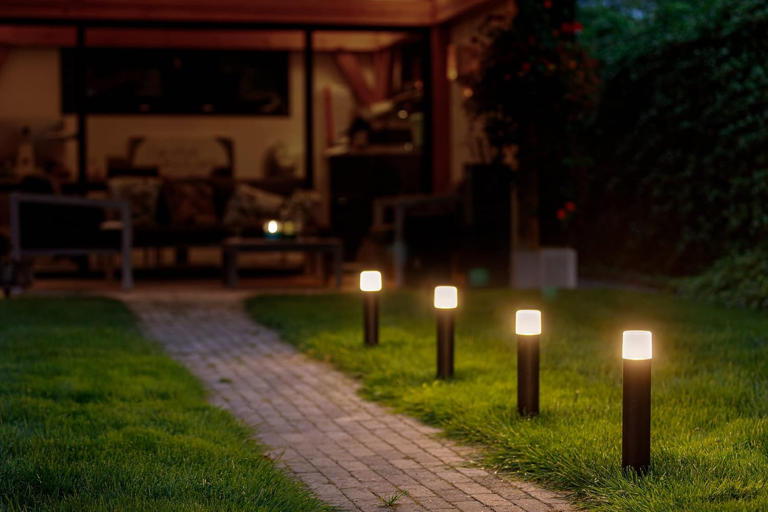 Maze 12V Post Light - Ludeco Easy To Install Plug & Play